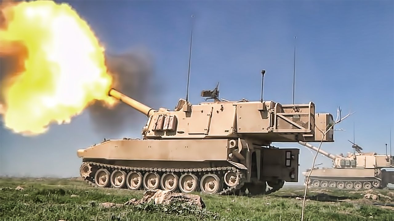 Paladin Howitzer Model